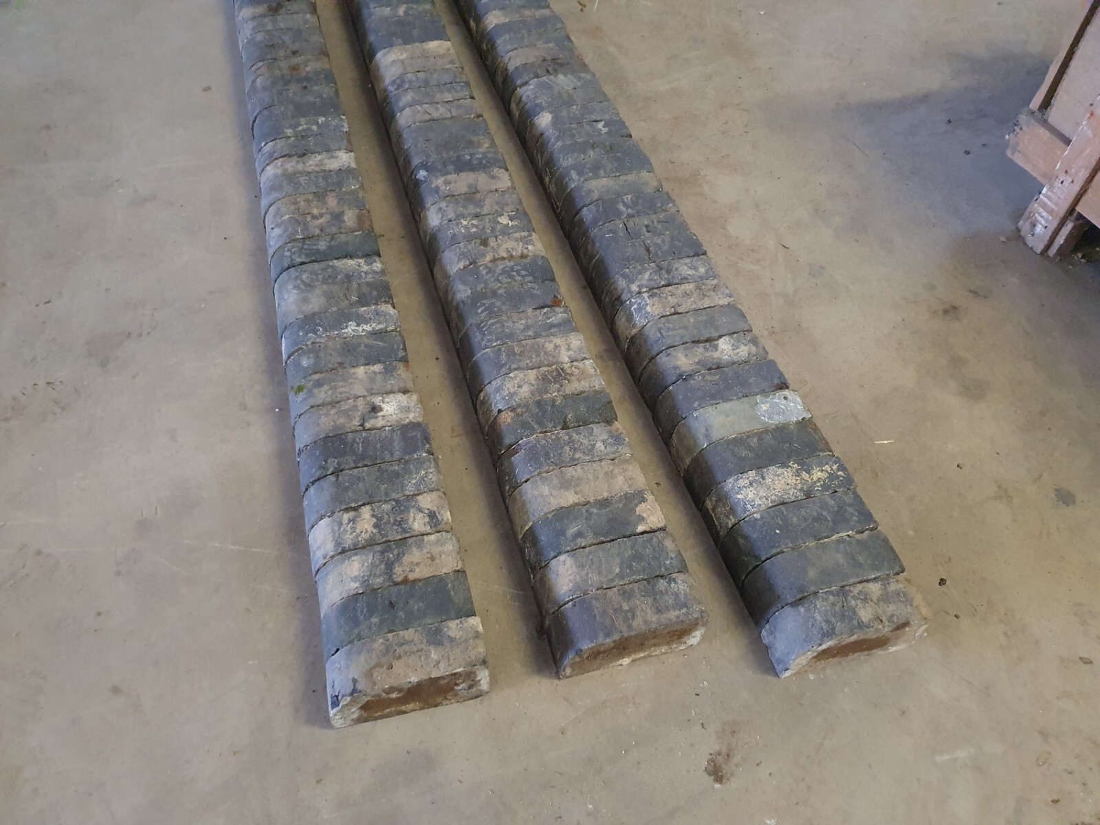 Reclaimed Imperial Victorian Bullnose Bricks 9x3 set of 90 coping sill ...
