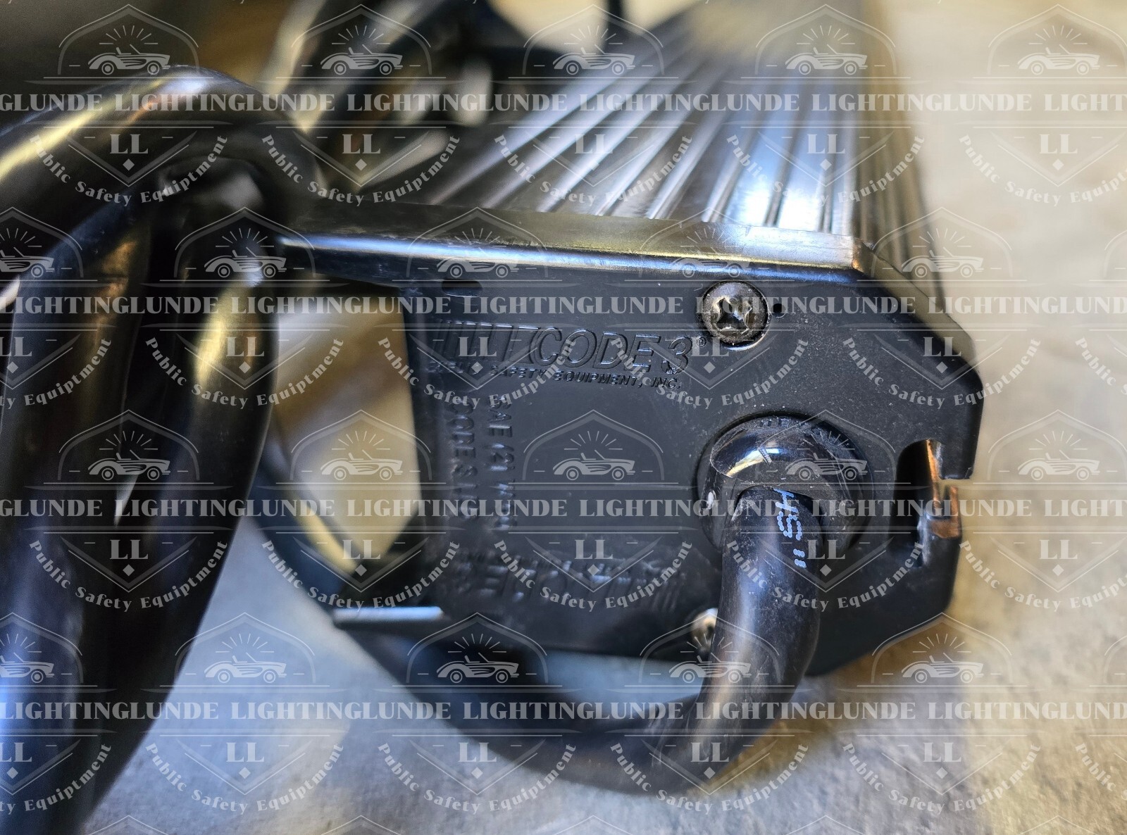 Code 3 XT Narrow Stick AMBER direction lightbar traffic advisor | eBay