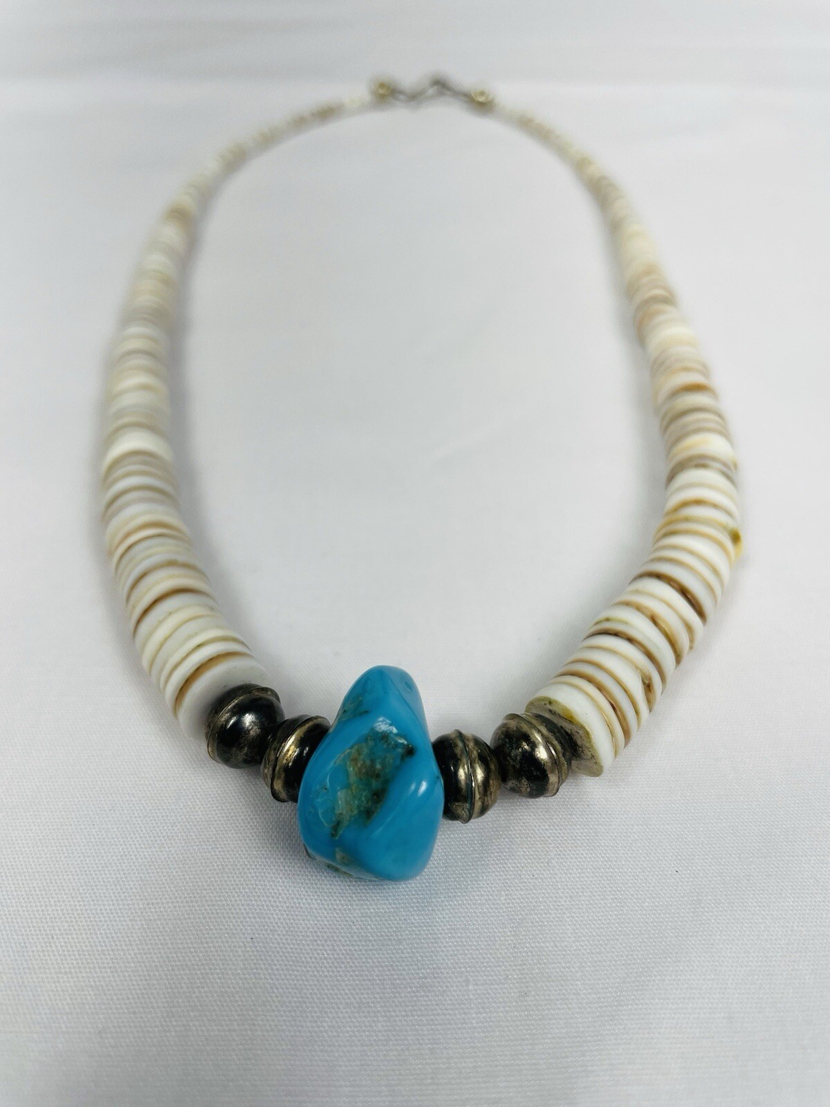 Navajo Native American Pen Shell Heishi Turquoise Chu… - Gem