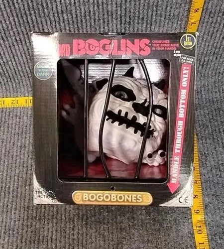 Boglins Dark Lord BOGOBONES - Glows In The Dark - Tri Action Toys 8 ...