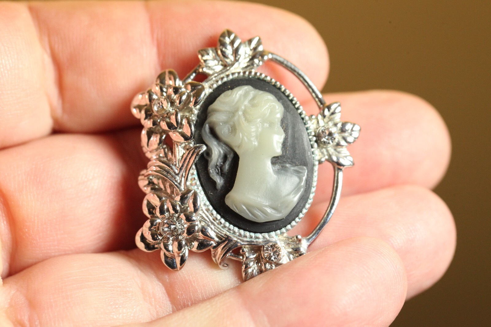 Vintage old Soviet Russia Cameo Brooch D677 | eBay