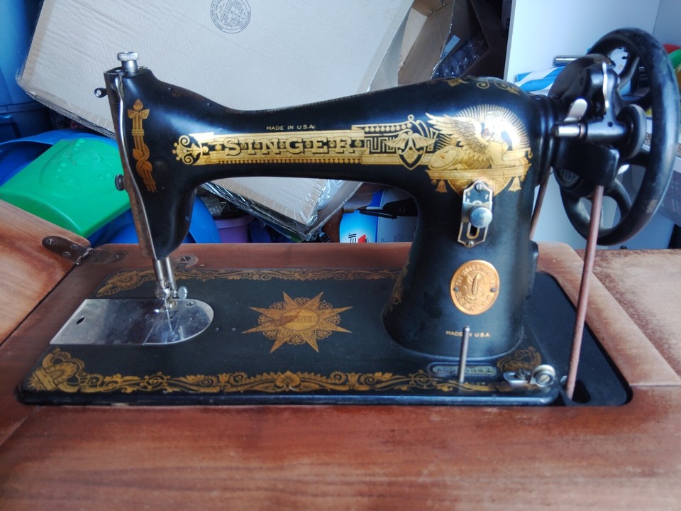 1941 Singer Sewing Machine With Hideaway Table | eBay