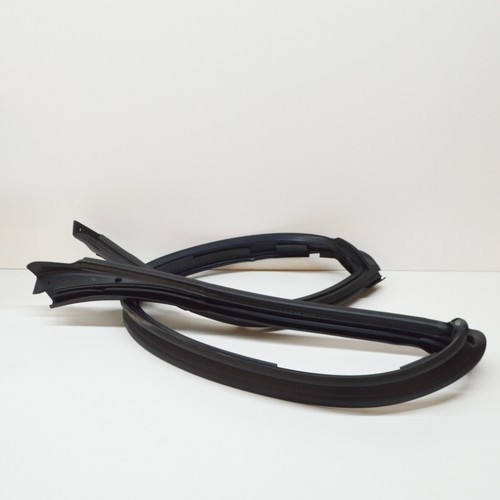 MERCEDES-BENZ A W176 FRONT DOOR EDGE GUARD SEAL A1766920076 ORIGINAL NO ...