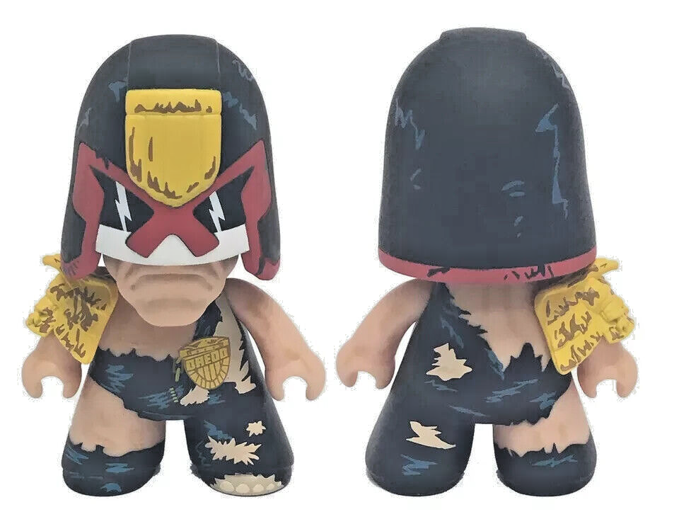 2000AD Titans Judge Dredd PX Exclusive Vinyl Figure Cursed Earth ...