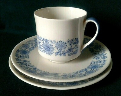 ROYAL DOULTON CRANBOURNE TEA TRIO TRANSLUCENT CHINA TEACUP SAUCER AND ...