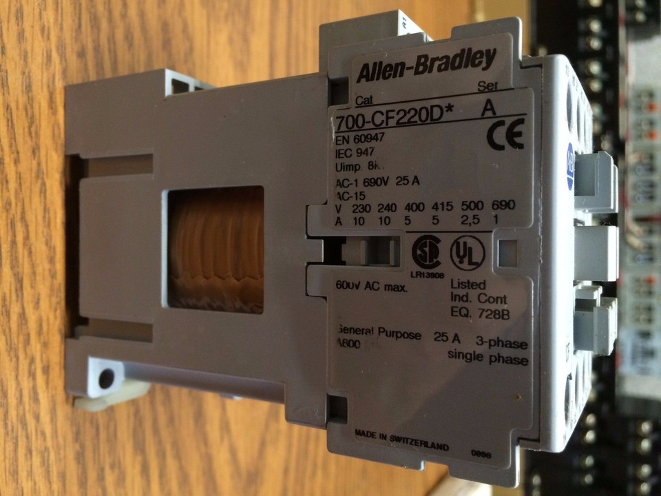 Allen Bradley 700-CF220DJ control relay 2NO 2NC contacts 24 vdc coil ...