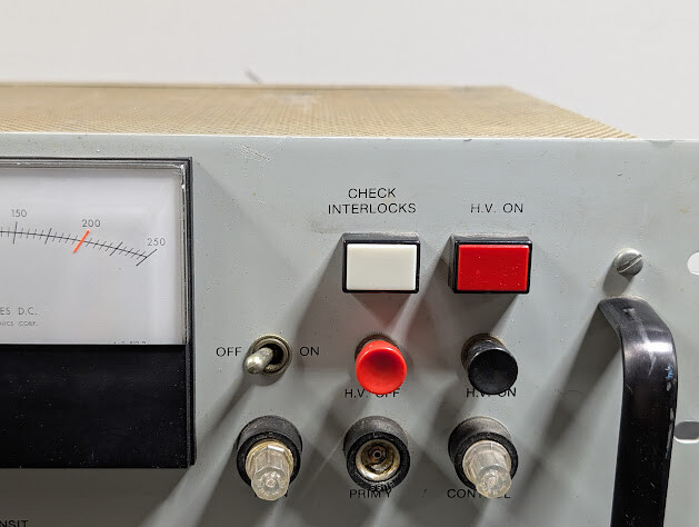 Universal Voltronics BAM-2-200V Power Supply - Untested, Signs of Use ...