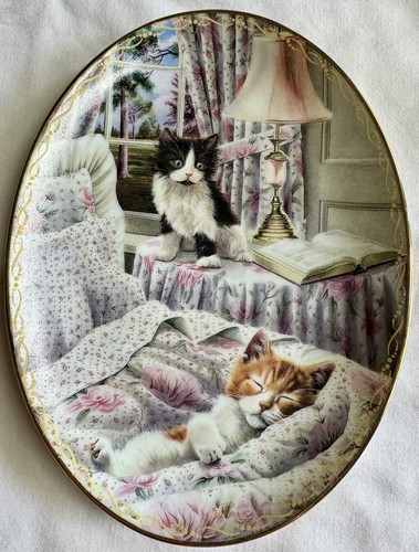 Bradford Classic Elegance 4th “Sugar and Spice” Peter Fryer Oval Cat ...