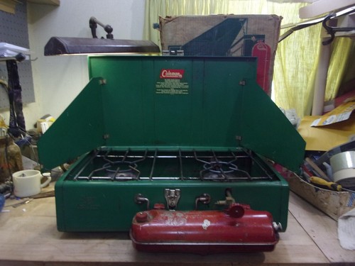 Vintage Coleman 413G 2 Burner Gas Camping Cook Stove W/Box Date 9-1969 ...