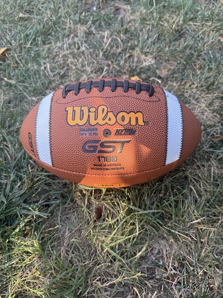 Wilson GST FOOTBALL 1780 | eBay
