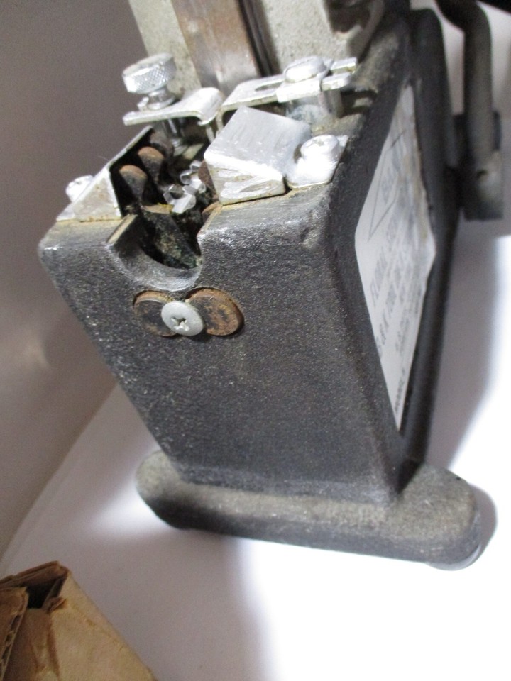 B&K Floral Stemming Machine "H" Flower Stem Floral Crimping Florist ...