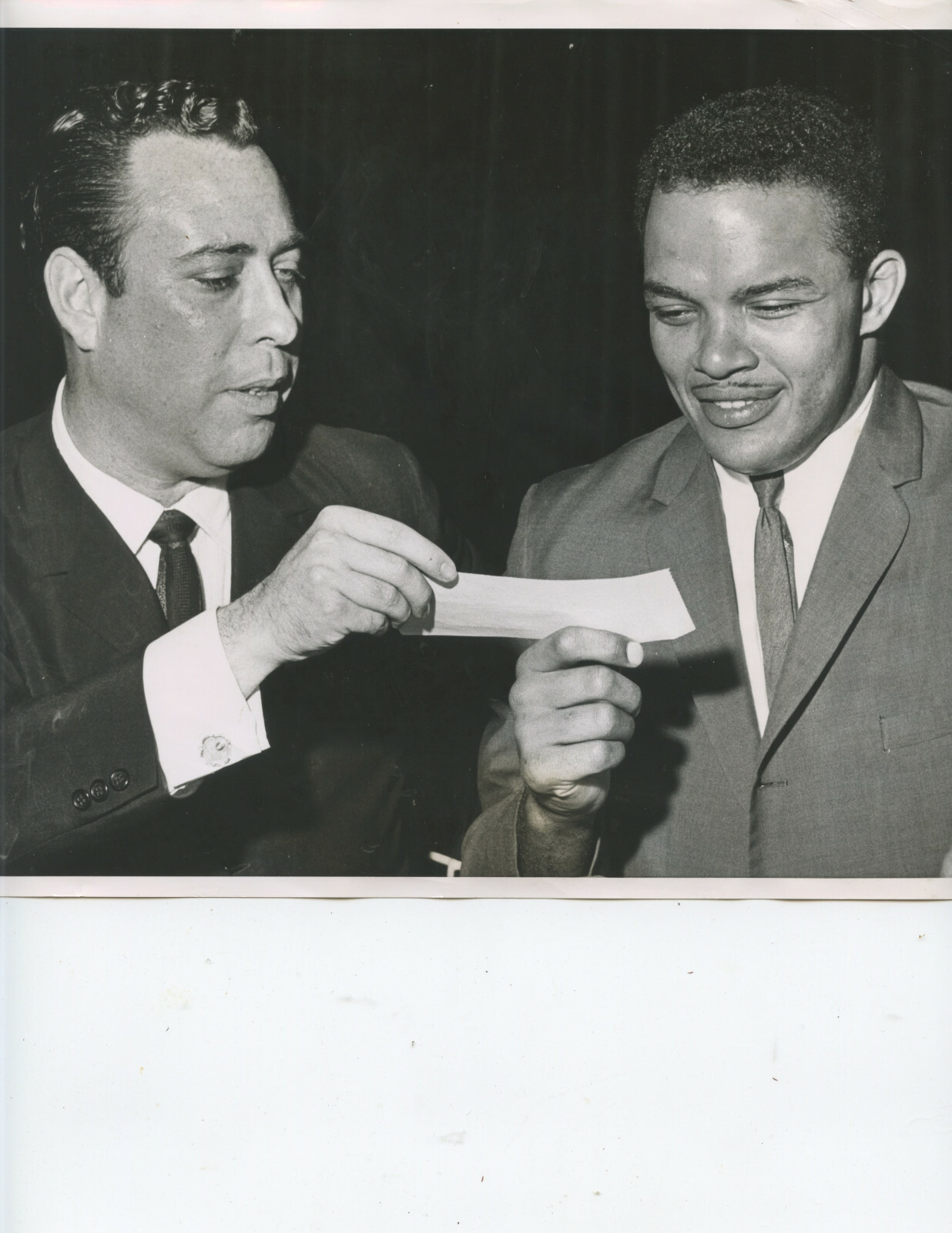 HEAVYWEIGHT BOXER "EDDIE MACHEN" 1963 PRESS PHOTO (FOUGHT E. TERRELL ...