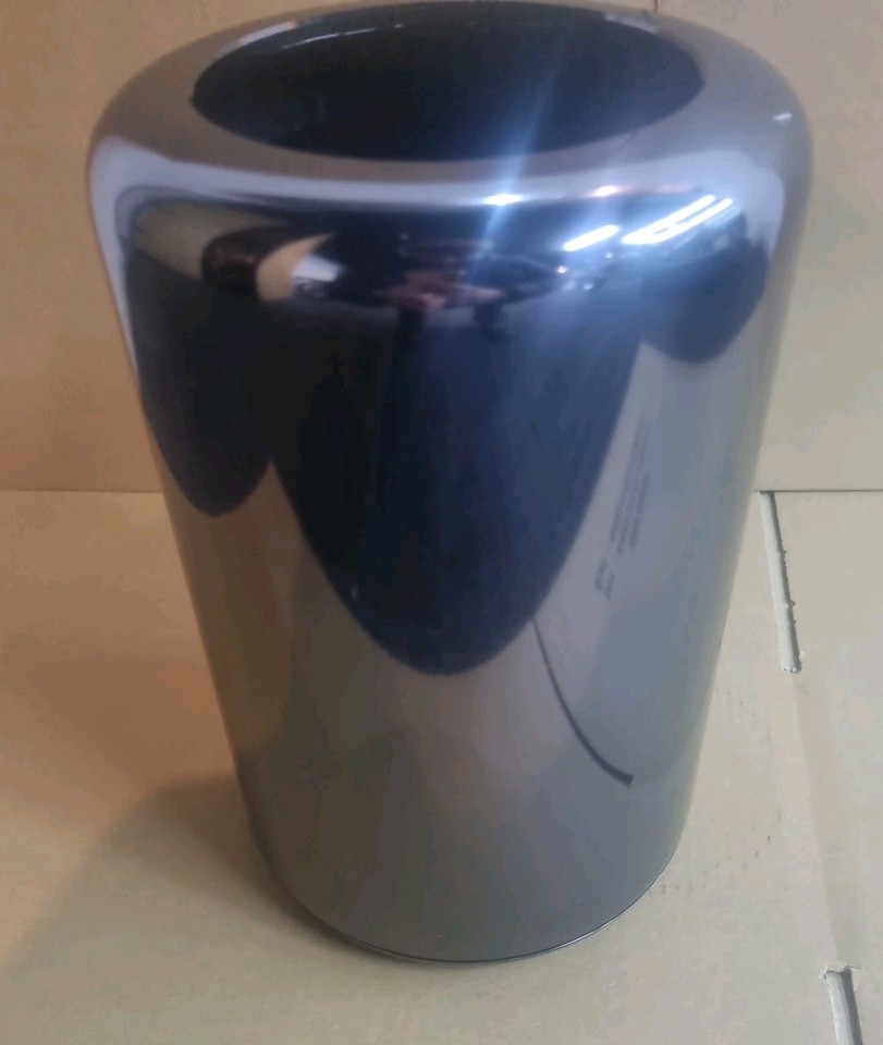 Apple Mac Pro 6.1 32GB RAM 3.5GHz 6 core Intel Xeon E5 250GB SSD D500 ...