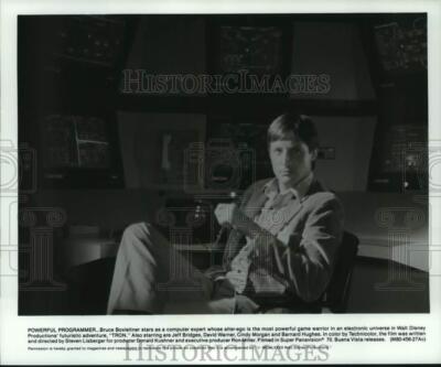 1982 Press Photo Bruce Boxleitner in "Tron" - hcp64724 | eBay