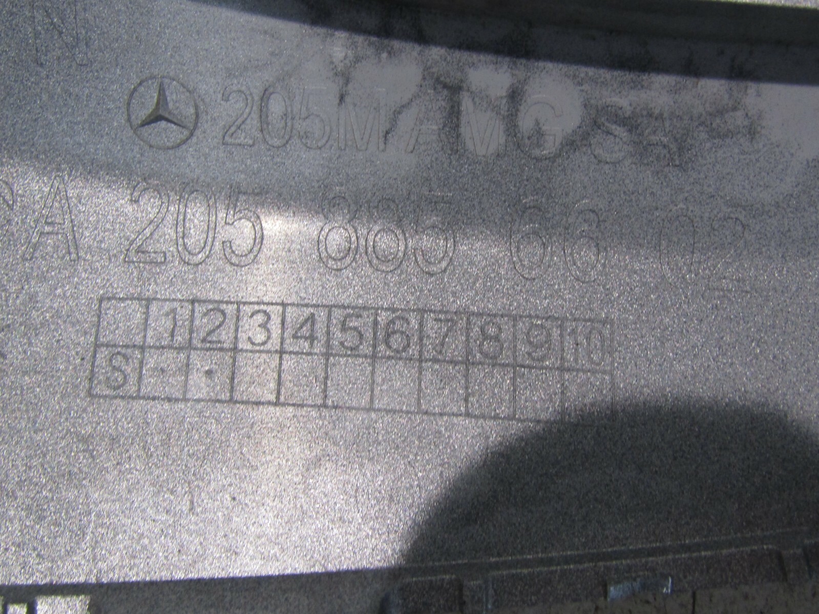 MERCEDES-BENZ C CLASS W205 AMG BUMPER COVER FRONT RIGHT A2058856602 REF ...