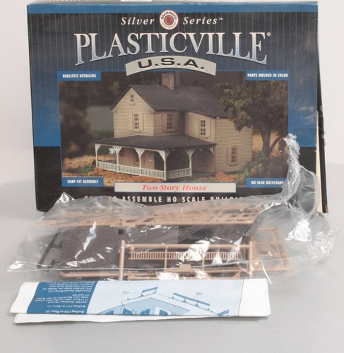 Bachmann 45523 HO Plasticville Silver Series Two Story House Building ...