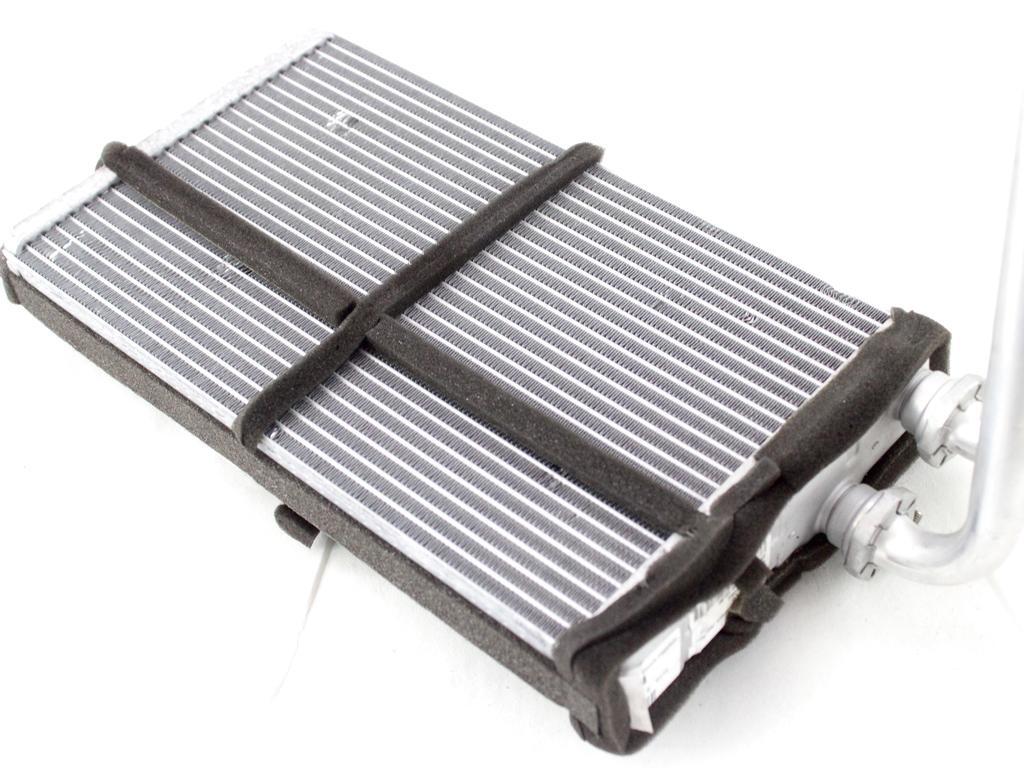 4M0898037C Termoscambiatore Heizung AUDI A6 C8 Allroad 4X4 2.0 I 150KW ...