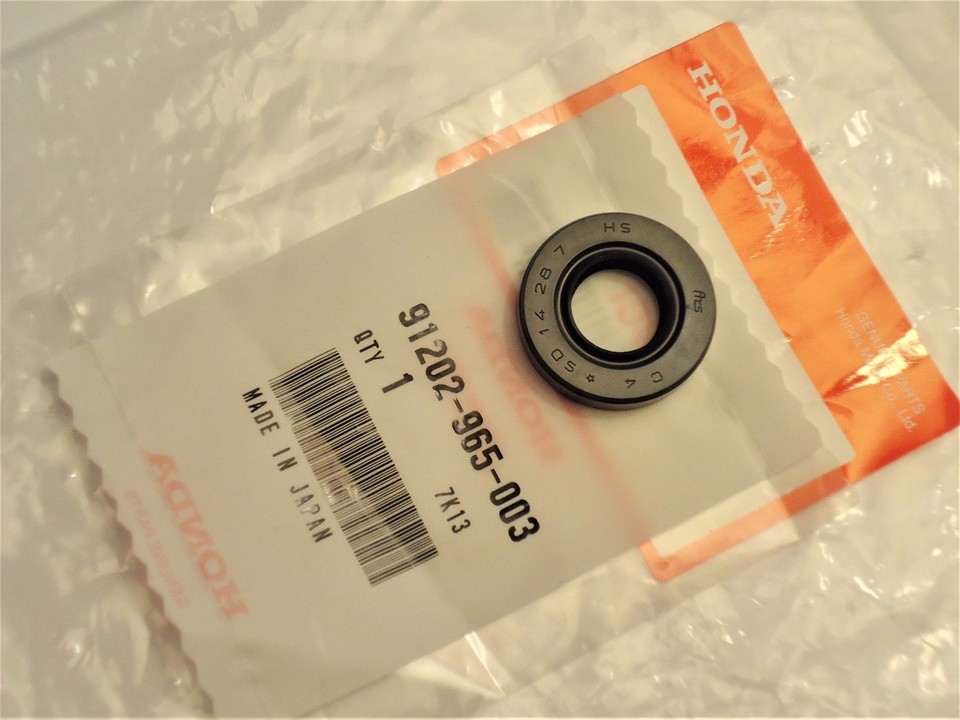 GENUINE OEM HONDA SHIFT SHAFT SEAL XR650 XR500 XR400 XR350 XR250 XR200 ...