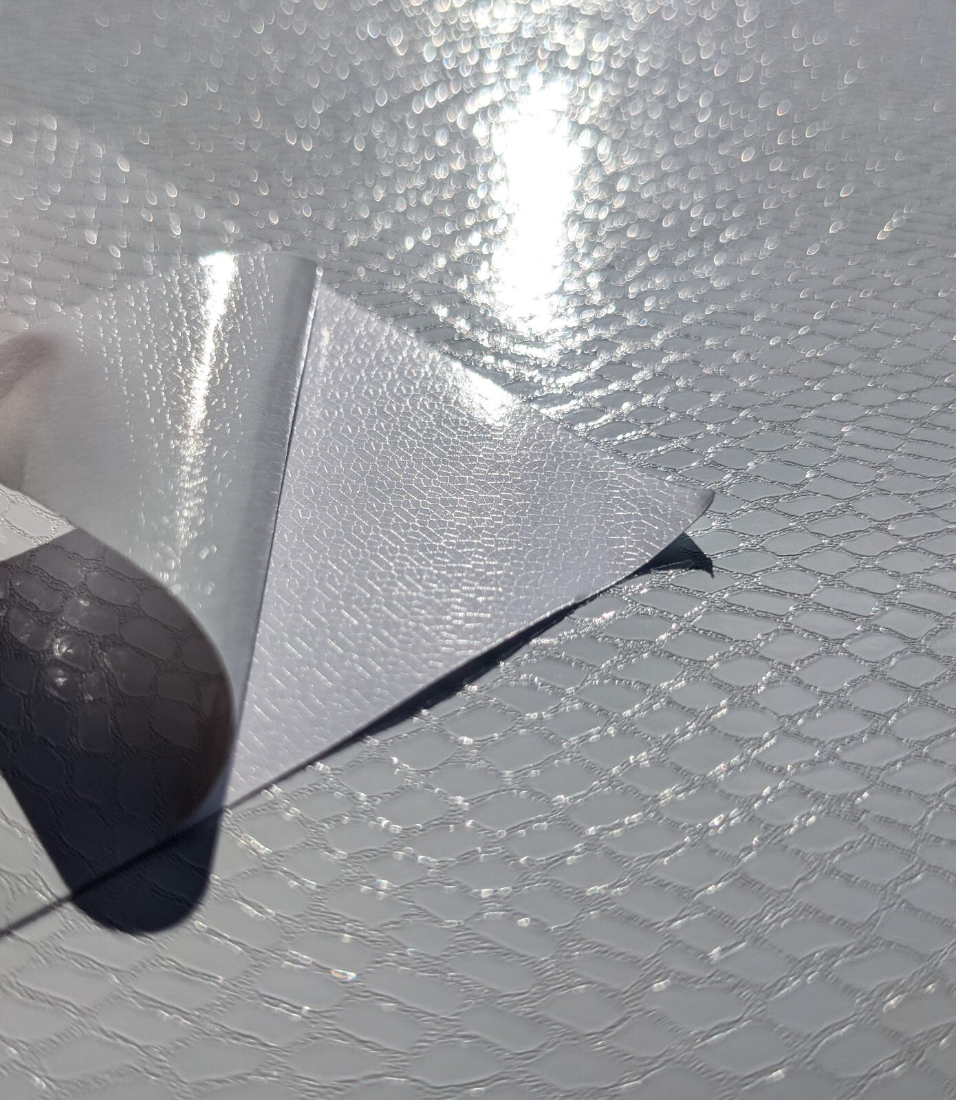 White Textured Snake Skin Vinyl Wrap - BUBBLE/AIR FREE Car/Vehicle Film ...