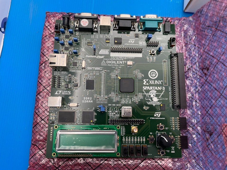 XILINX ON BOARD Spartan-3 / STARTER KIT Platform FPGA | eBay