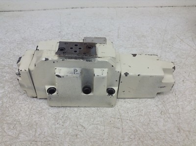 Rexroth 4WRZ 25 W3-325-31/E/M-204 Hydraulic Valve 4WRZ25W3-325-31/E/M ...