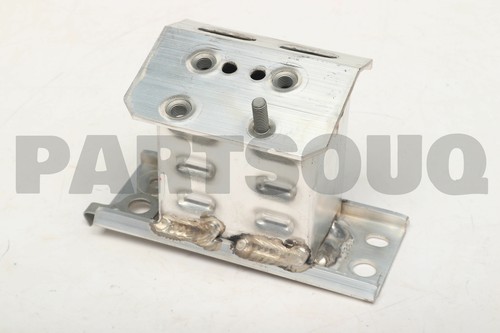 5701376010 Genuine Toyota Bracket Sub-assy Front Side Member RH 57013 ...