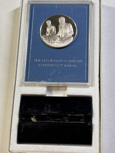 1976 Franklin Mint Sterling Silver Eyewitness Medal Carter-Ford Debate ...