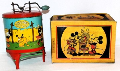 HIGH GRADE DISNEY 1934 MICKEY MOUSE OHIO ART WASHING MACHINE SET ...