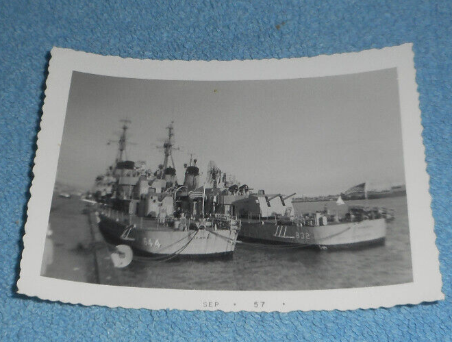 1957 Photo US Navy Destroyers USS Stembel DD-644 & USS Hanson DD-832 ...