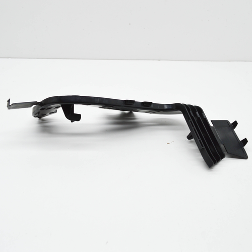 NEW BMW M5 F90 RIGHT CABLE HARNESS HOLDER 61139325414 NO IMPORT DUTIES ...