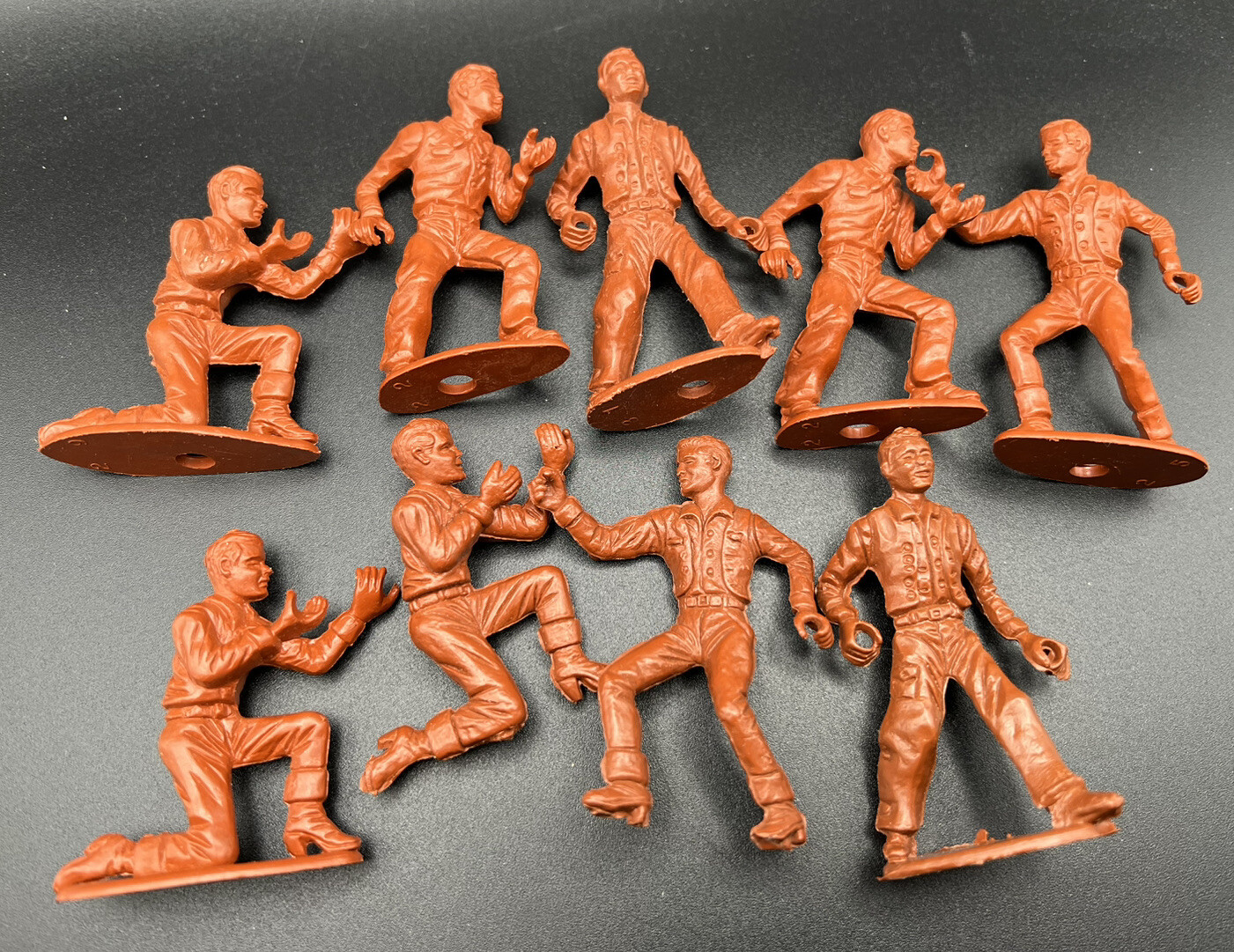 Vintage MPC Army Men Ringhand Brown Plastic Lot of 9 Figures | eBay