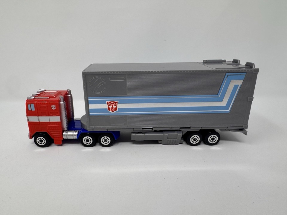 2021 Micro Machines Transformers Optimus Prime Hauler Truck Playset ...