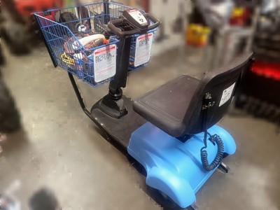 Shopping Carts & Baskets - Motorized Shopping Cart