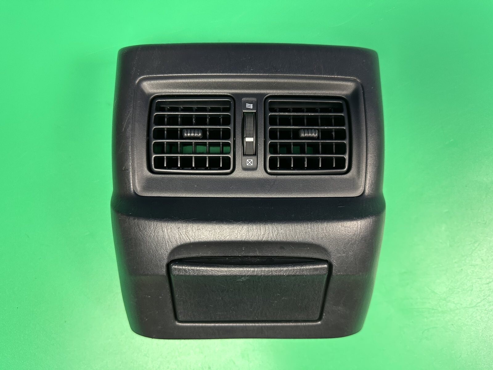 06-11 LEXUS GS300 GS350 CENTER CONSOLE REAR AIR VENT W/ TRIM OEM | eBay