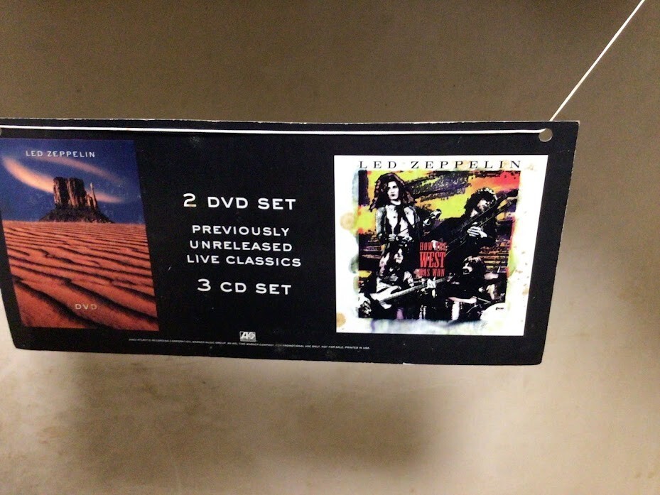 Led Zeppelin promo blimp for 2DVD and 3 Live CD | eBay