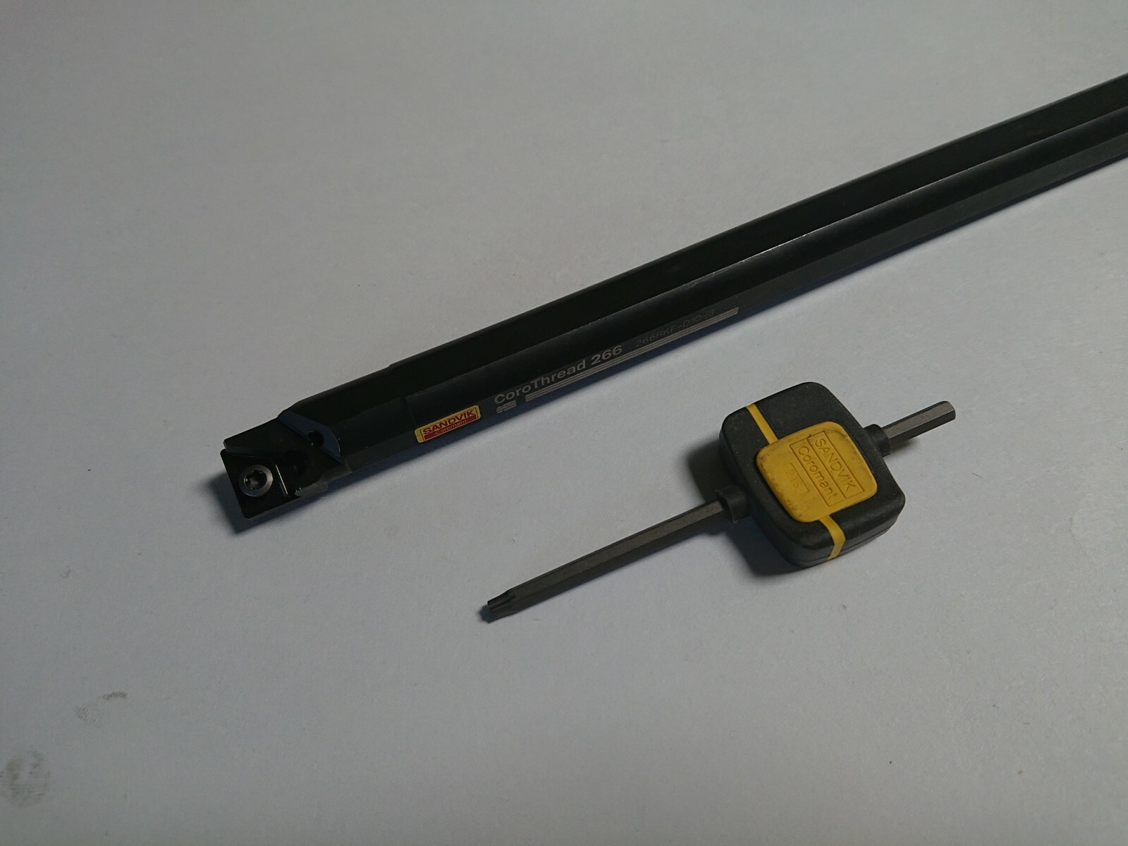 NEW SANDVIK 266RKF-D10-3 Thread Bar, 266RKFD103 | eBay