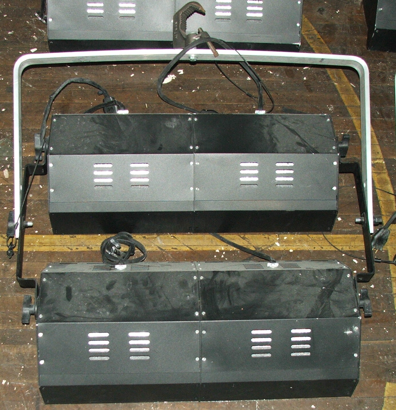 Altman Sky Cyc wash light - 4 Cell with yoke | eBay