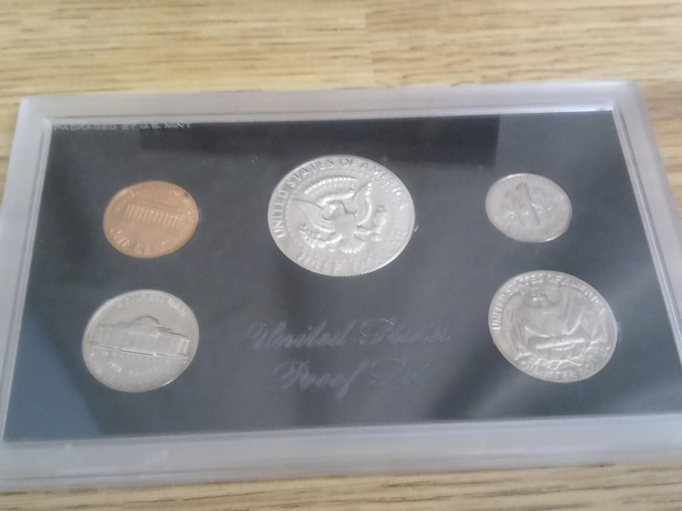 1968-s U.S.Proof set. Genuine. complete and original as issued by US ...