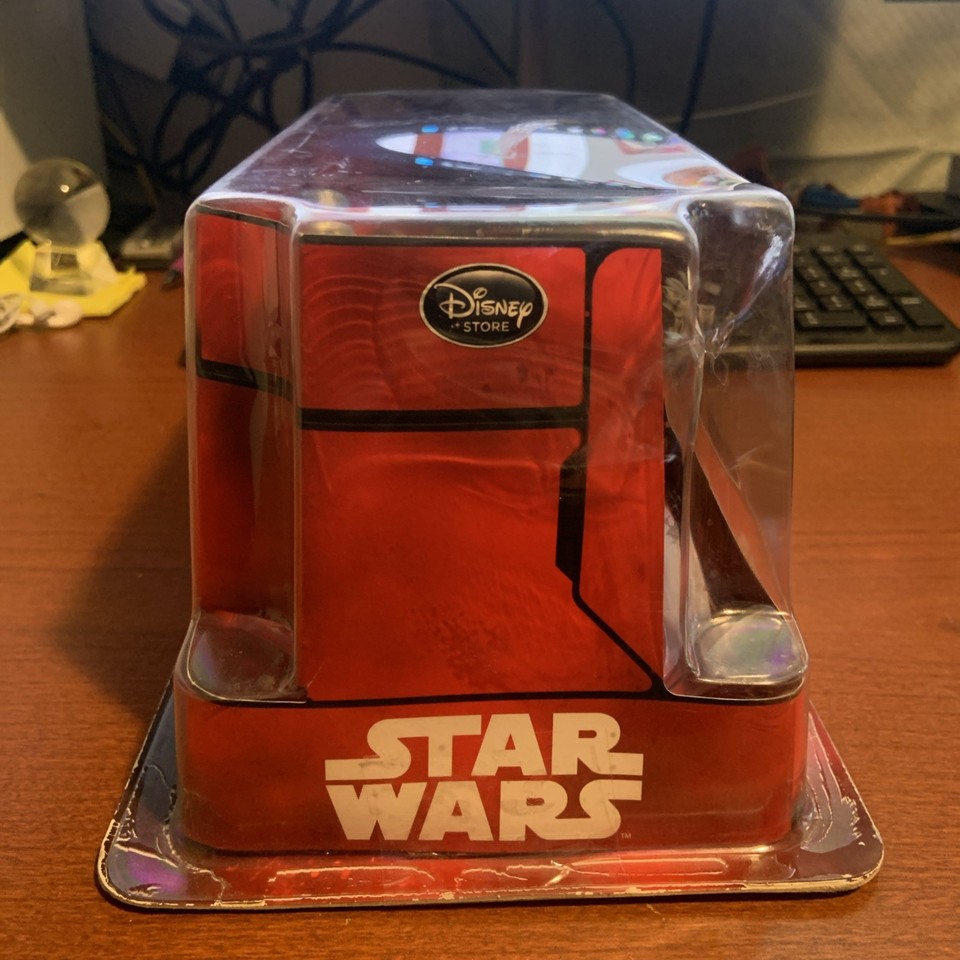 Star Wars COLLECTABLES Disney Figurine Playset 6 Figures The Force ...