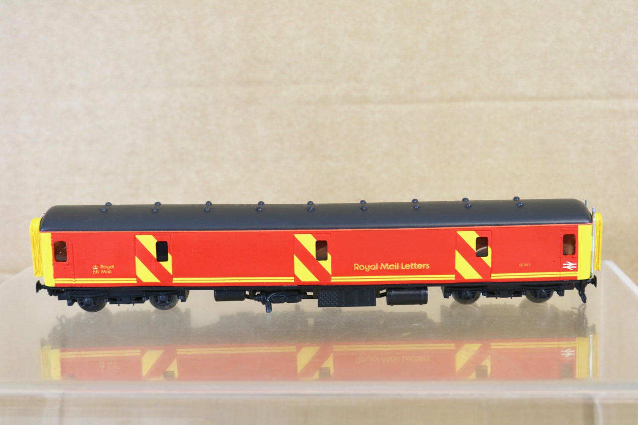 SILVER FOX MODELS KIT BUILT DC KITS BR ROYAL MAIL CLASS 128 DMU LOCO ...