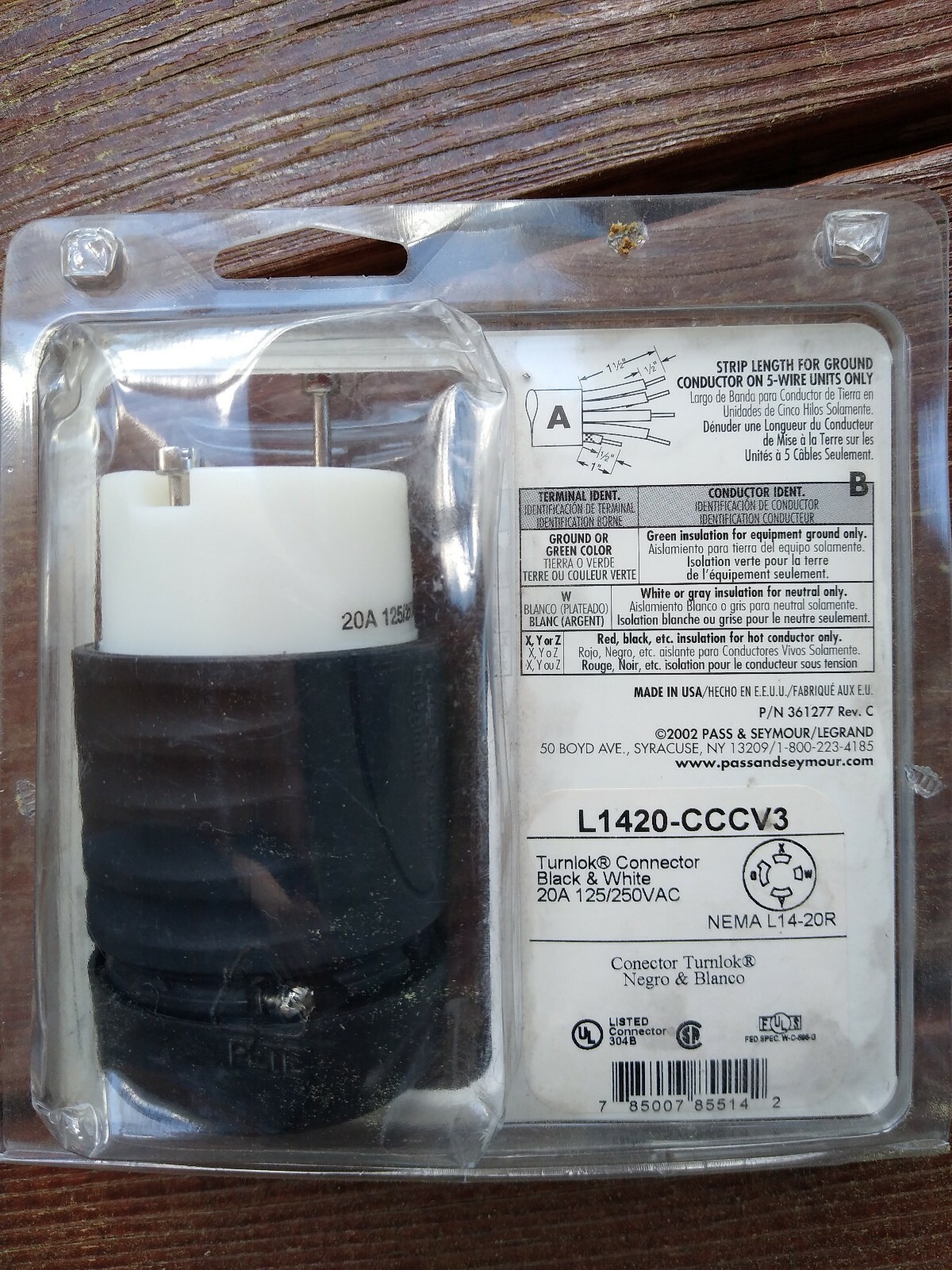 3 Phase Female Industrial Twist Lock Plug 20A, 125/250VAC - New in box ...