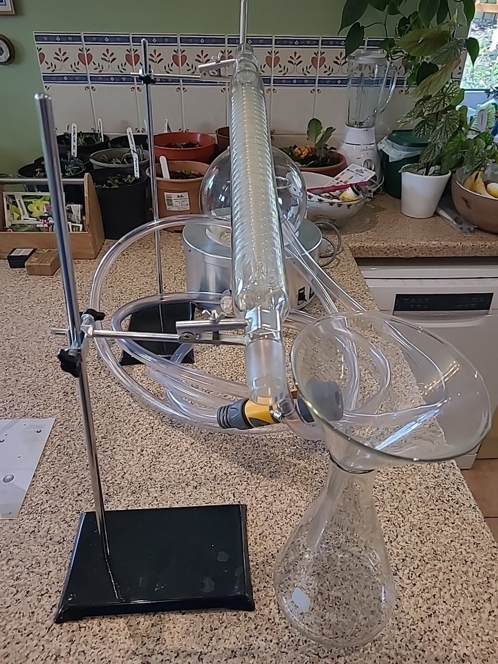 Laboratory Double Spiral Condenser Still 5L System with Heating Mantle ...