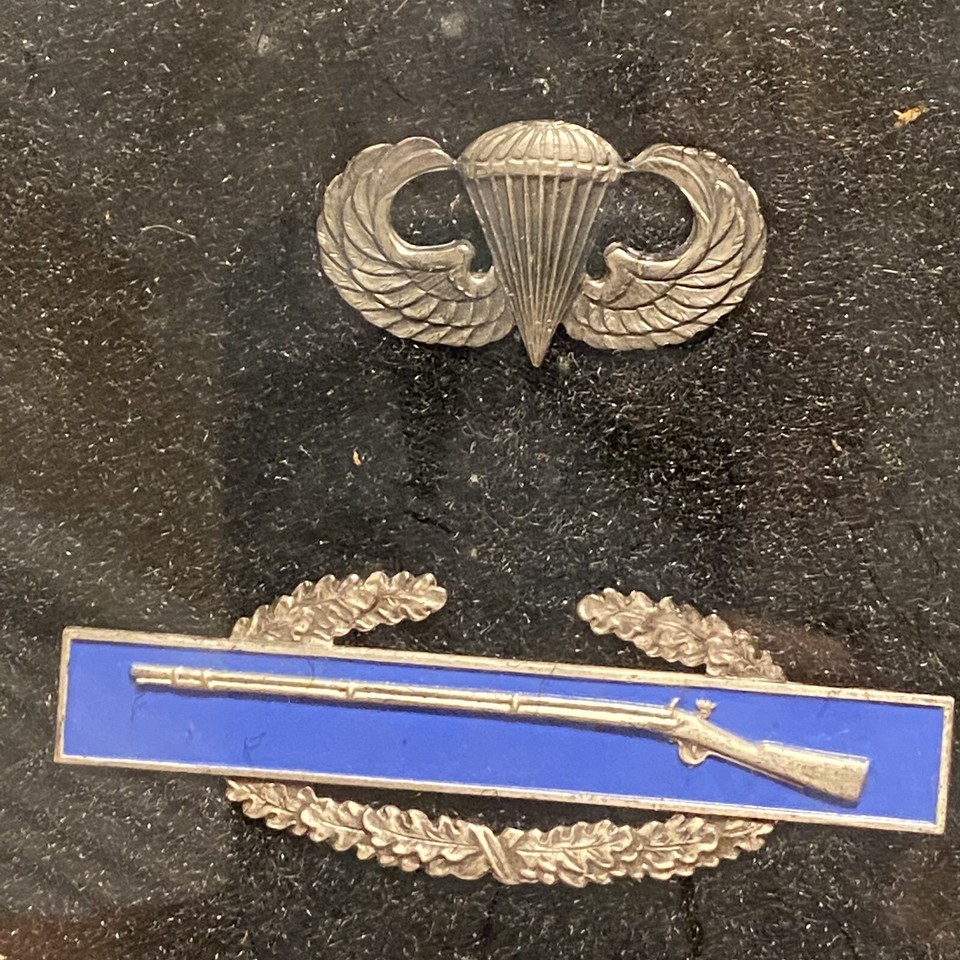 Original Framed WWII Sterling Infantry Combat Badge & Jump Wings | eBay