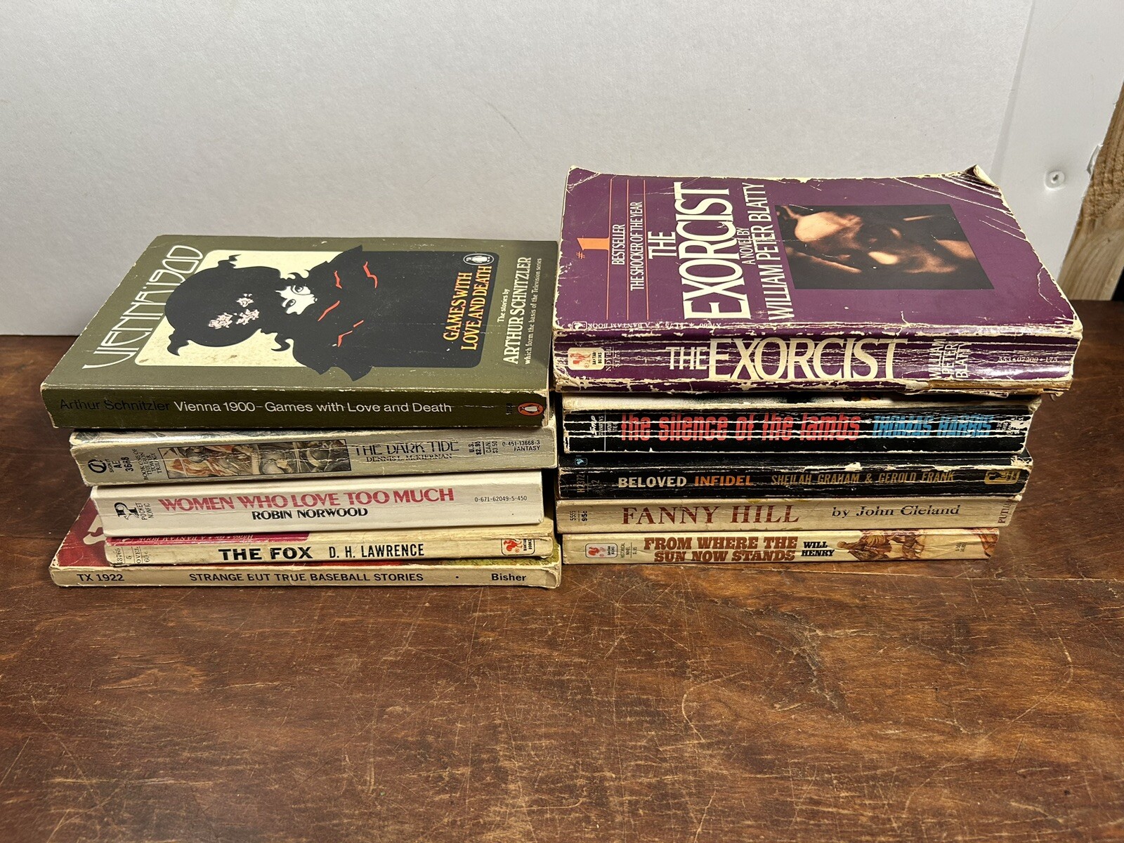 Mixed Lot Of 10 Vintage Paperback Books Assorted Genres | eBay