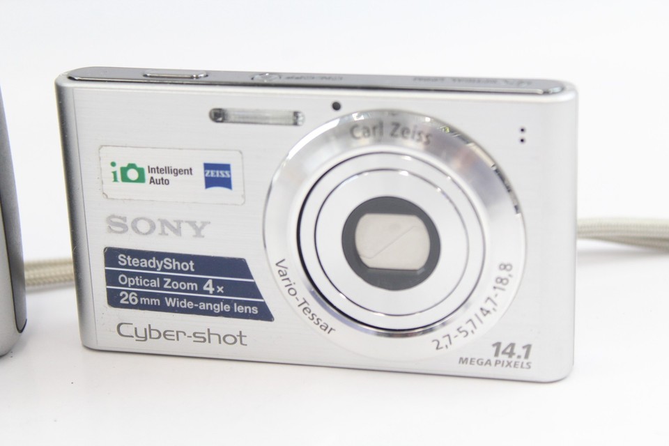 Vintage Digital Compact Cameras Working Inc Sony, Canon, Olympus x 3 ...
