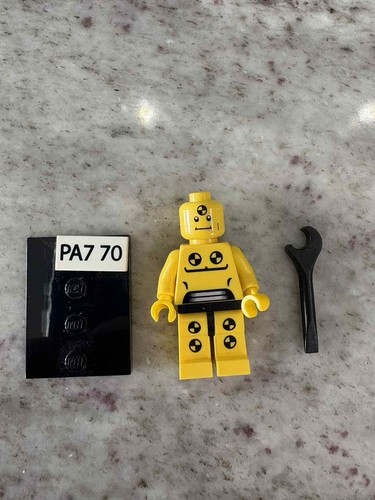 LEGO Collectible Minifigure Series 1 Demolition Crash Test Dummy, No ...
