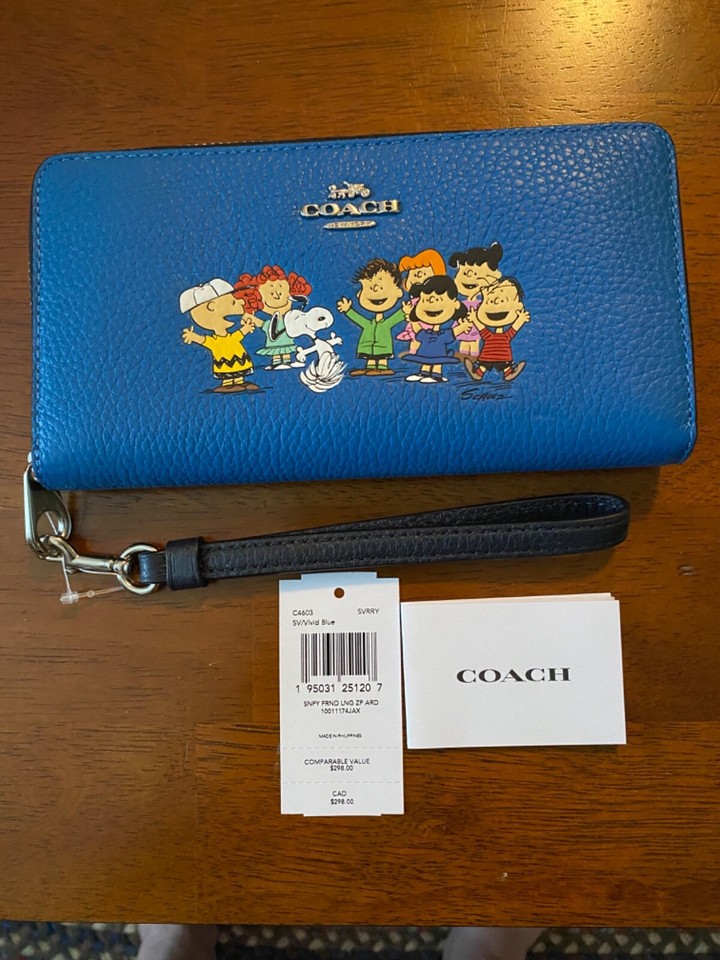 COACH X Peanuts &Snoopy zip Around Wallet Snoopy Friends motif Blue ...
