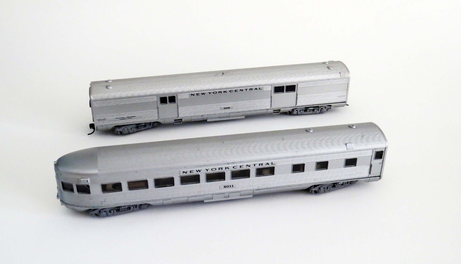 Athearn HO Cars: NY Cent. Streamline Observation 1836 w NY Central Bag ...