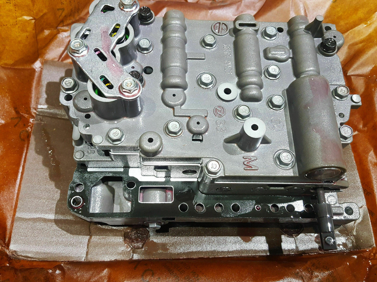 462103B611 Hyundai Body Assyata Valve 462103B611 Genuine OEM Part for ...