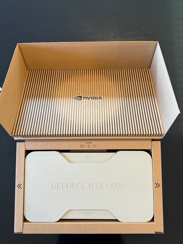NVidia GeForce RTX 5090 Founders Edition NEW with invoice for warranty ...